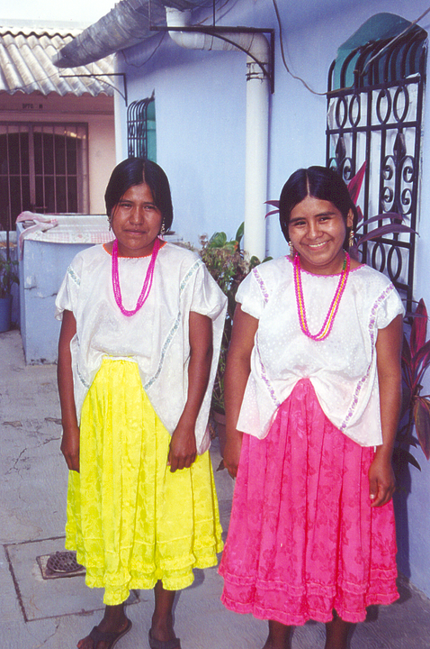 Vestimenta y tradiciones | Mixteco de Ayutla, Gro.